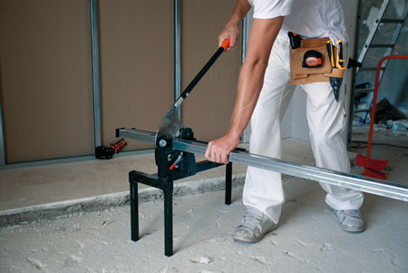 Les outils spécifiques pour le plaquiste - Baselo presse